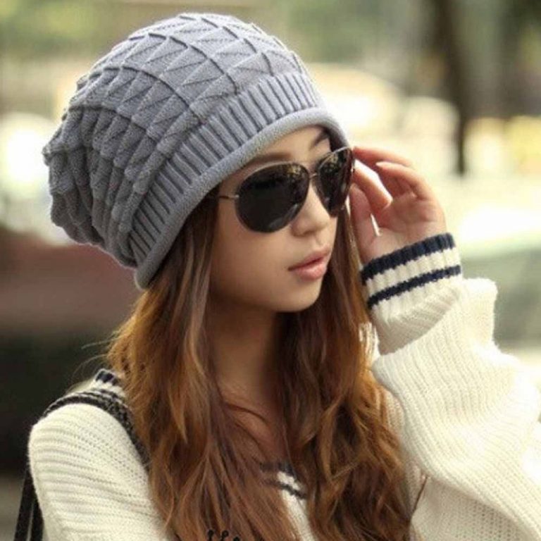43 Lovely Winter Hats Ideas For Women – ADDICFASHION