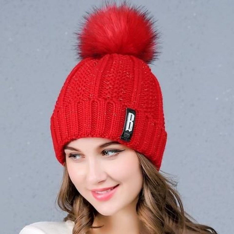 43 Lovely Winter Hats Ideas For Women – ADDICFASHION