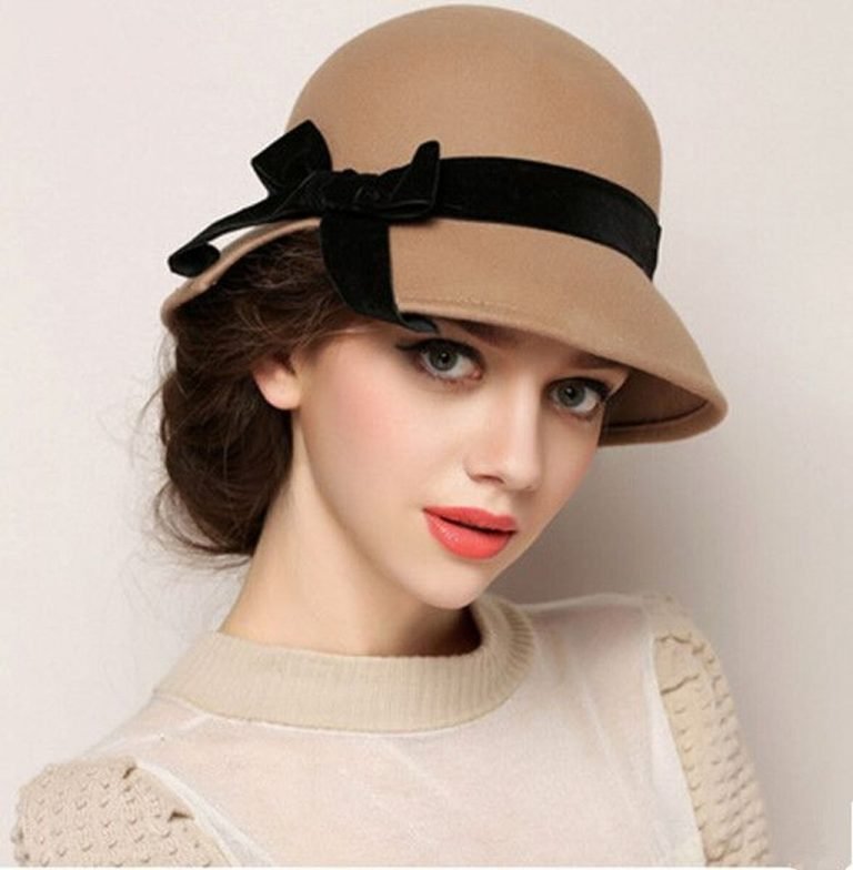 43 Lovely Winter Hats Ideas For Women – ADDICFASHION