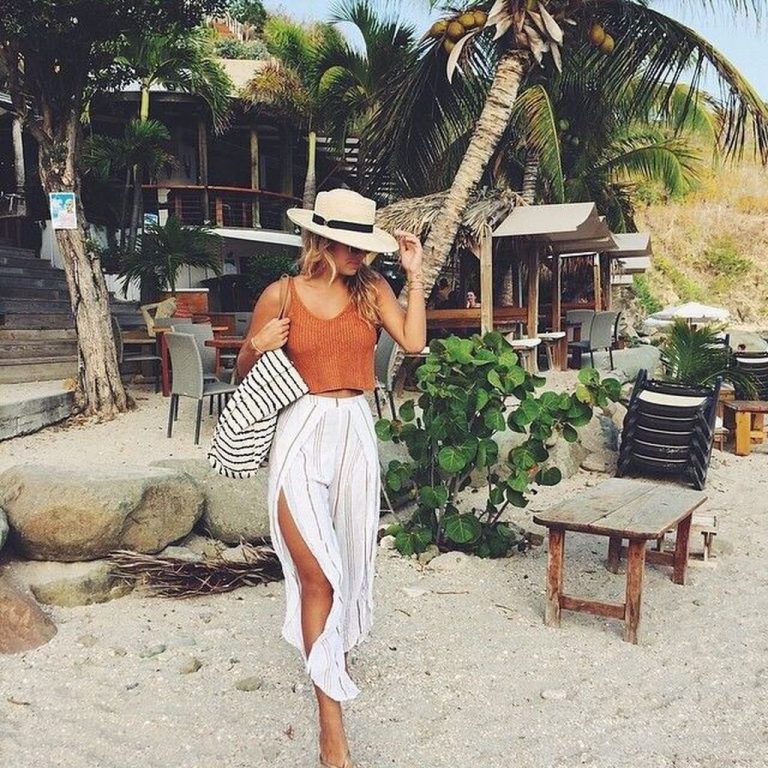 45 Stylish Fashion Beach Outfit Ideas – ADDICFASHION