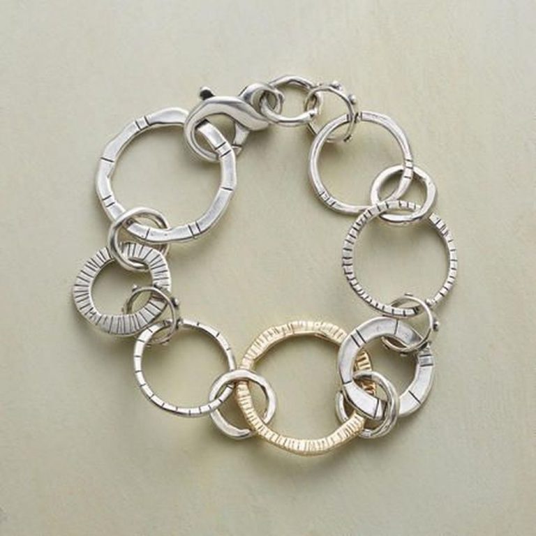 49 Captivating Silver Accessories Ideas For Add In Your Appearance