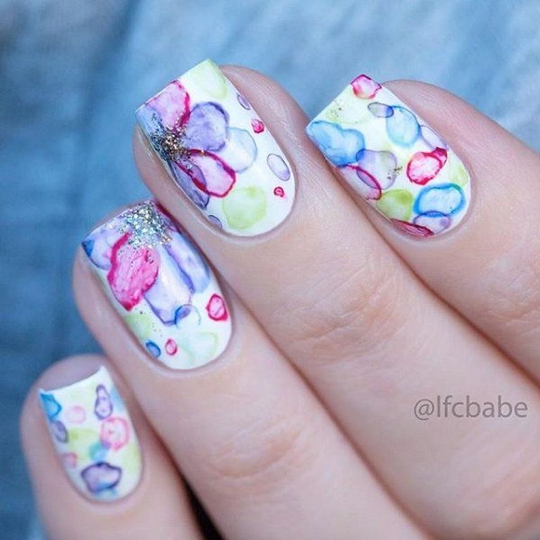 37 Unusual Watercolor Nail Art Ideas That Looks Cool